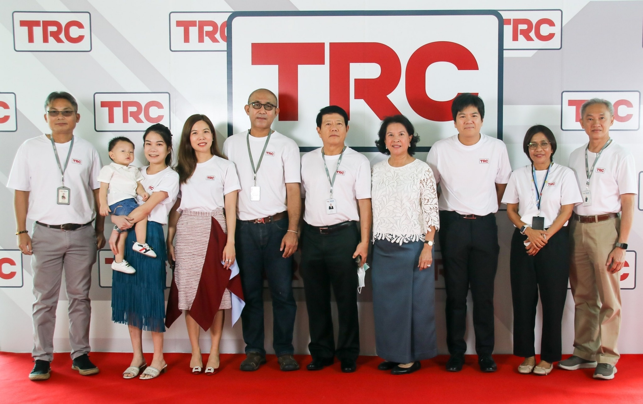 "ทีอาร์ซี คอนสตรัคชั่น" (TRC) ฉลองครบรอบ 25 ปี พร้อมทำบุญ ณ อาคารสำนักงานใหญ่ | Share2Trade